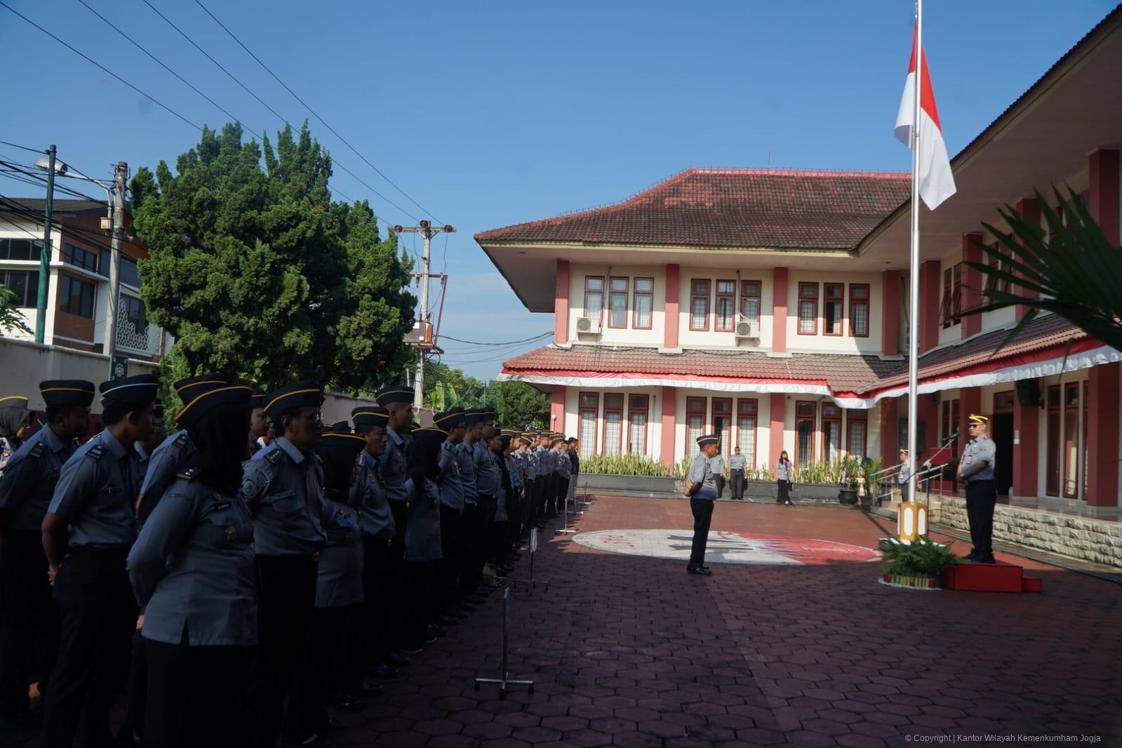 Kanwil Kemenkum DIY Raih Penghargaan Terbaik 2024, Kakanwil Puji Kinerja Gemilang Pegawai