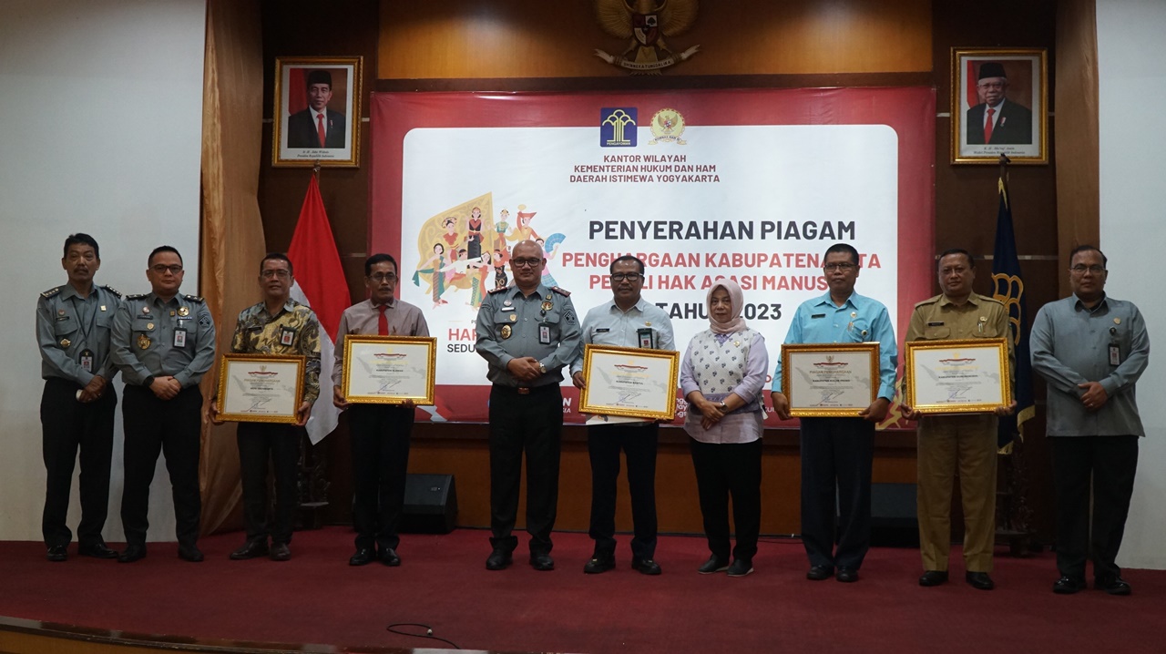 Keren! 5 Kabupaten/Kota di DIY Raih Penghargaan Peduli HAM