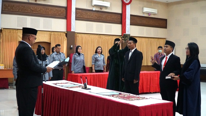 Kakanwil Kemenkumham DIY Lantik PPNS dan Notaris Pengganti Kota Yogyakarta